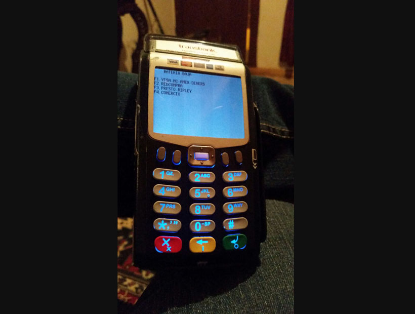 Repartidor dejó caer una máquina de Redcompra y antofagastino ayudó a buscar al dueño en las ...