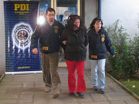 Una mujer acusada de parricidio fue detenida por la PDI en Temuco