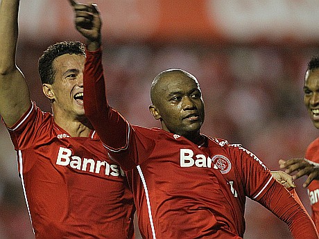 Inter de Porto Alegre ganó la Recopa Sudamericana