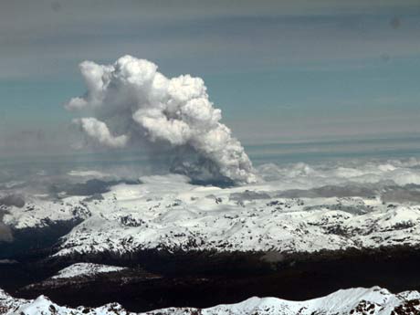Volcán Hudson: se han registrado 900 sismos en la zona | soychile.cl
