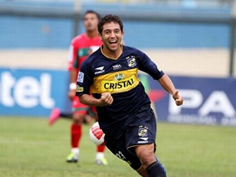 Dirigentes loínos aún no cierran acuerdo con Fernando Saavedra