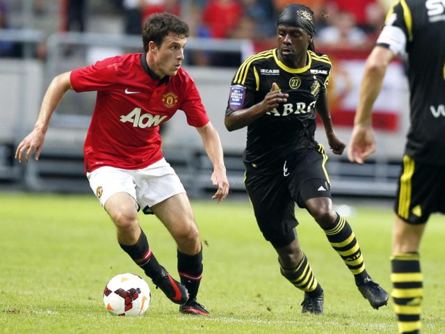 Angelo Henríquez debutó con un gol en el primer equipo del Manchester ...