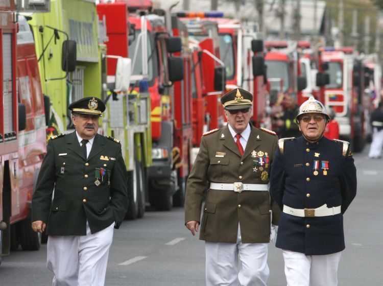 Bomberos de San Antonio celebró sus 100 años de vida