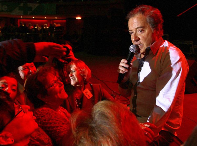 Pollo Fuentes trae sus éxitos a Temuco