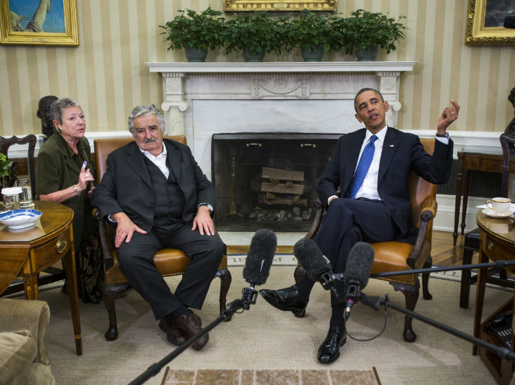 Pepe Mujica le habló en español a Obama y le dijo que EE.UU debe ser ...