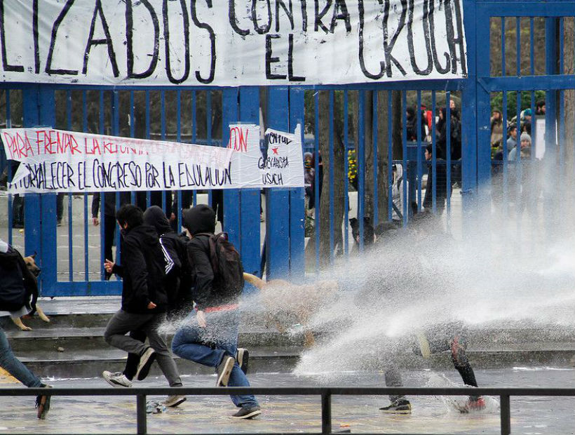 Marcha estudiantil contra el ranking de notas terminó con incidentes en ...