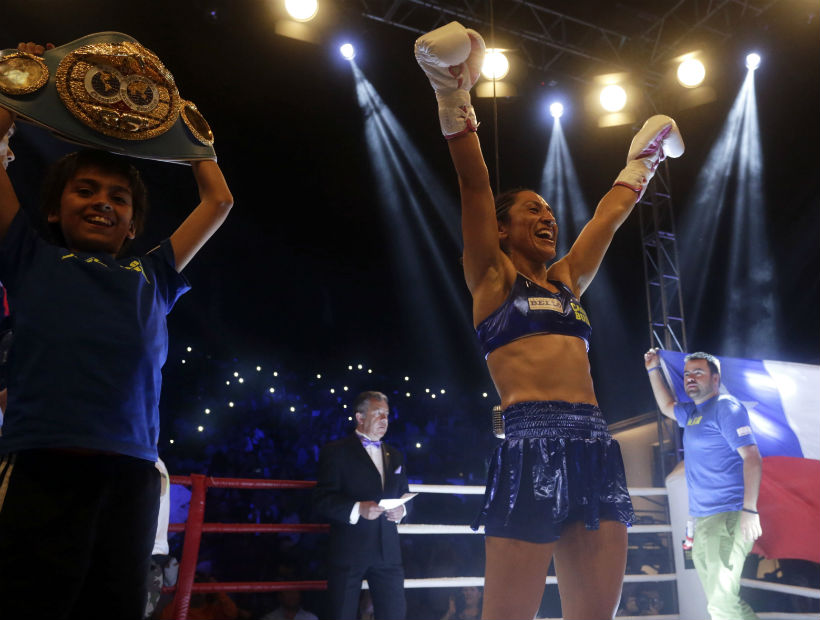 La "Crespa" Rodríguez retuvo su corona mundial ante una multitud en ...