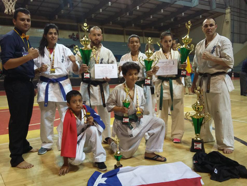 ¡Son de oro!: antofagastinos se quedaron con la Copa América de Karate ...