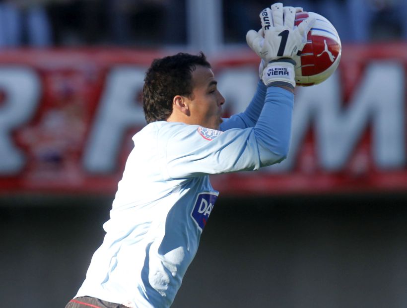 Forlán y Recoba jugarán en beneficio del ex arquero de Ñublense baleado