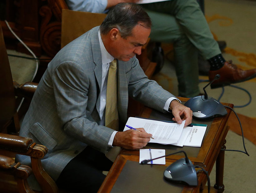 Ignacio Walker y gratuidad: "Aquí ha habido una política mal concebida ...