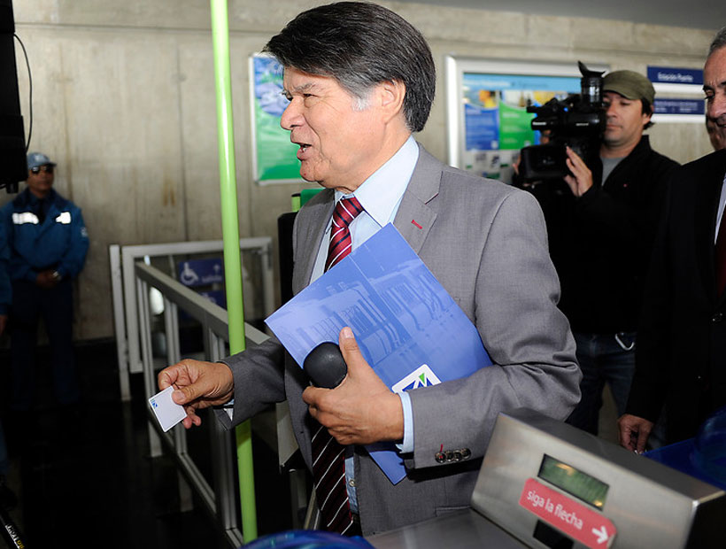 Germán Correa criticó con dureza la restricción vehicular en regiones