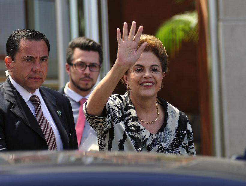 Rousseff finalizó su visita a Chile con reunión con directora de la ...
