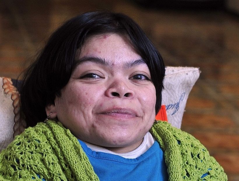 Leslie Mardones es elegida como SuperMadre por Leonardo Farkas