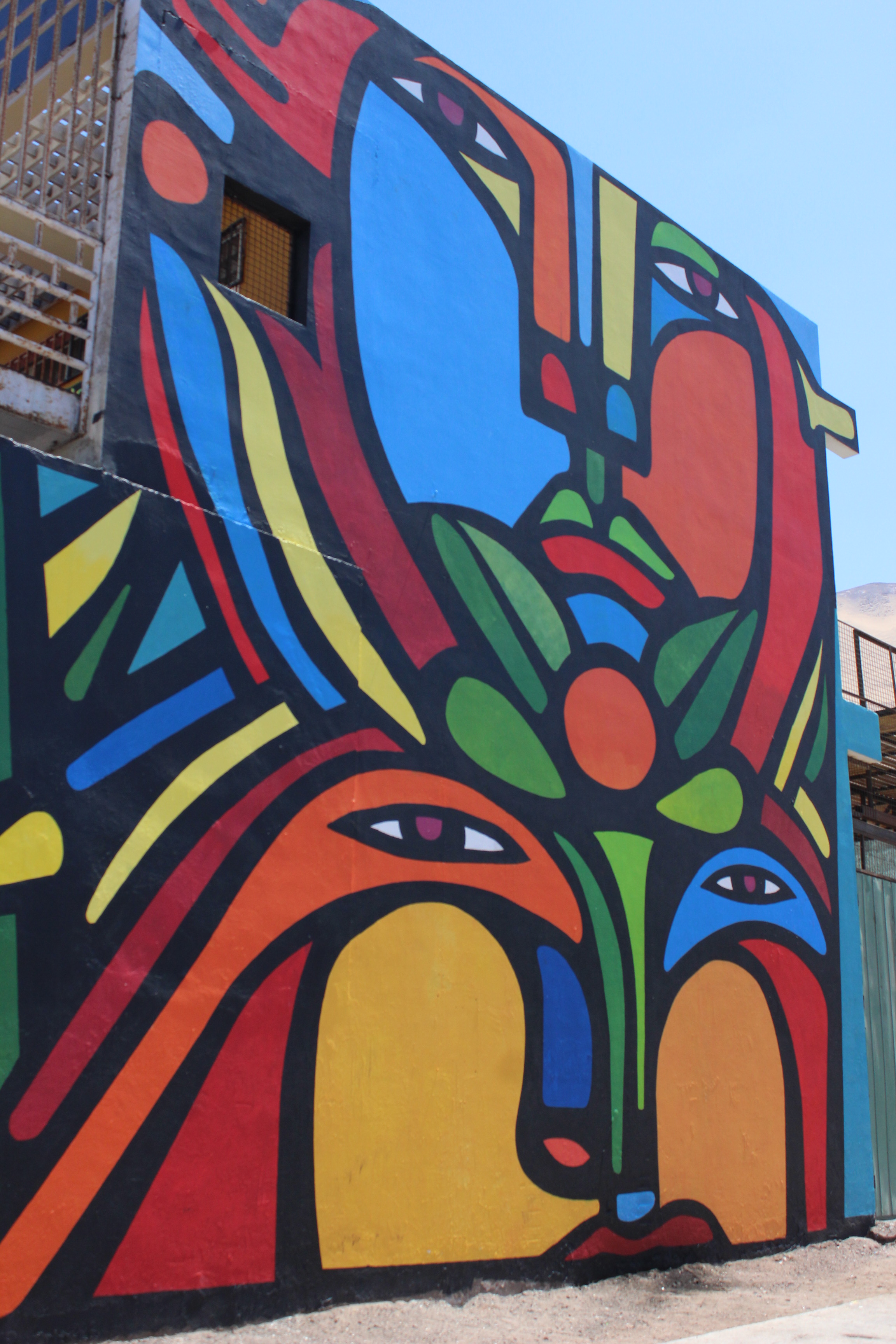 Nuevo mural en Iquique: “Queremos que este sea un muro solidario, como ...