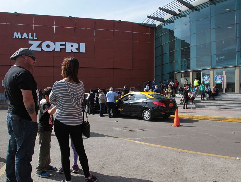 El Mall Zofri abrió esta mañana en su primer domingo especial de diciembre