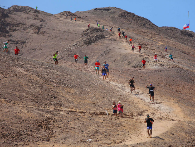 Más de 500 competidores participaron en la subida al cerro El Ancla en ...