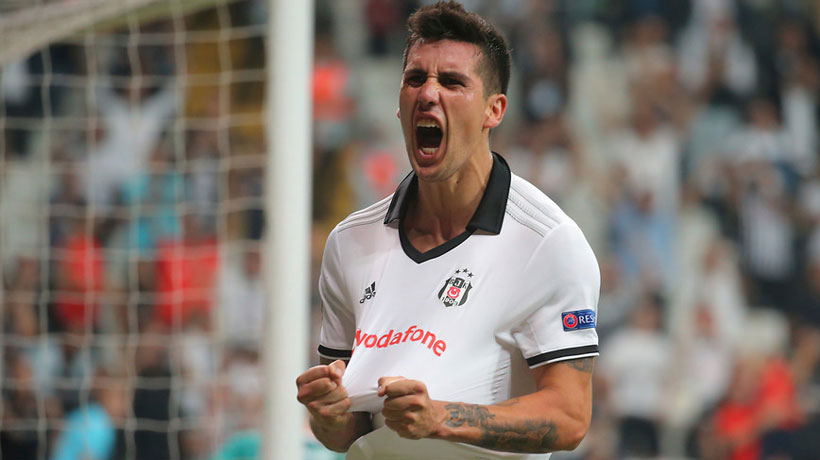 [VIDEO] Revisa el golazo de cabeza de Enzo Roco en su debut por Besiktas