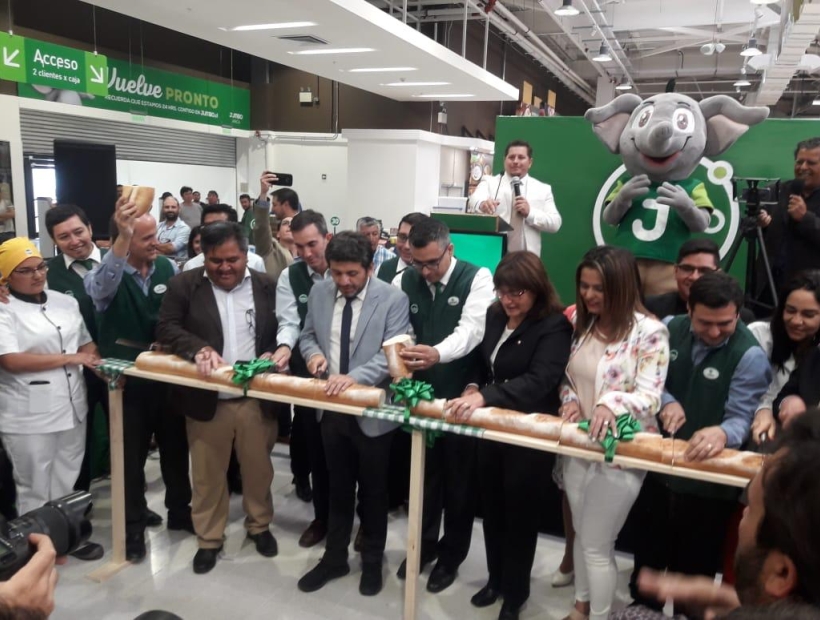 [VIDEO] Por primera vez en Arica abre sus puertas el Supermercado Jumbo