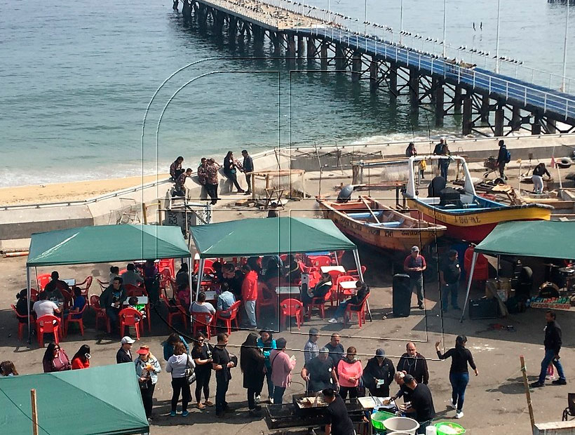 Celebran el Día de la Merluza Chilena en la Caleta Portales de Valparaíso