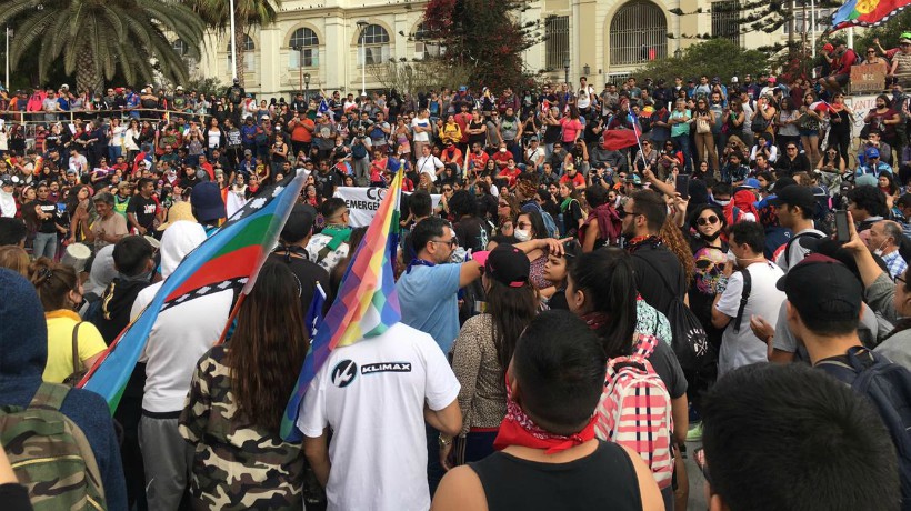 Realizan nueva marcha por demandas sociales en Antofagasta