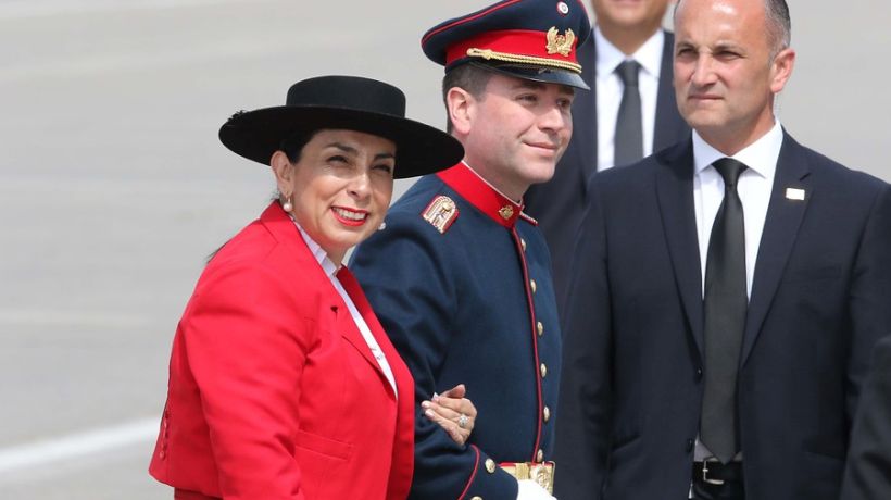 Pareja de Karla Rubilar por comentario negativo a video de ministra ... Pareja de Karla Rubilar por comentario negativo a video de ministra ...