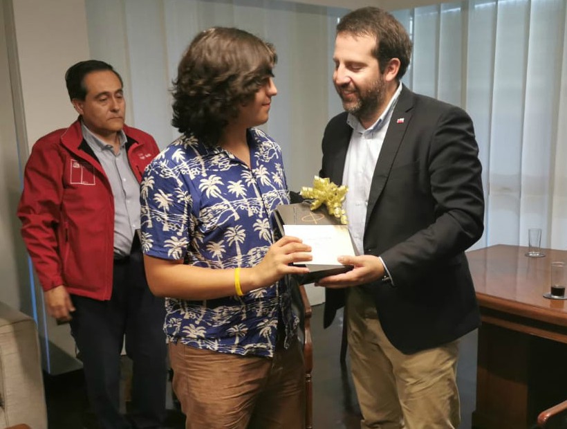 Cuatro mujeres y un hombre lograron los mejores puntajes PSU en la región