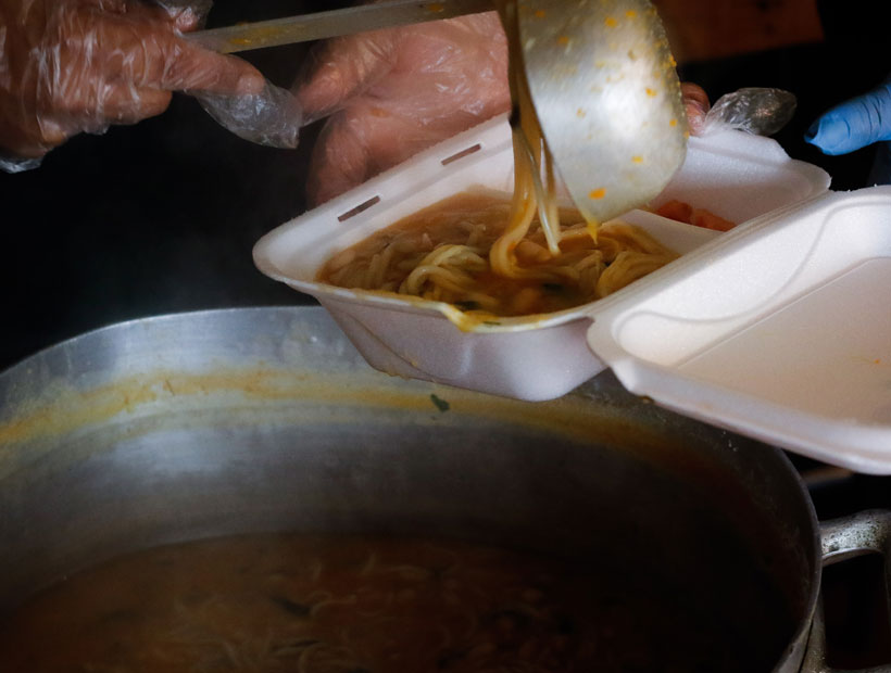 Olla común de Las Palmas de Viña del Mar no da abasto: hay 30 familias ...