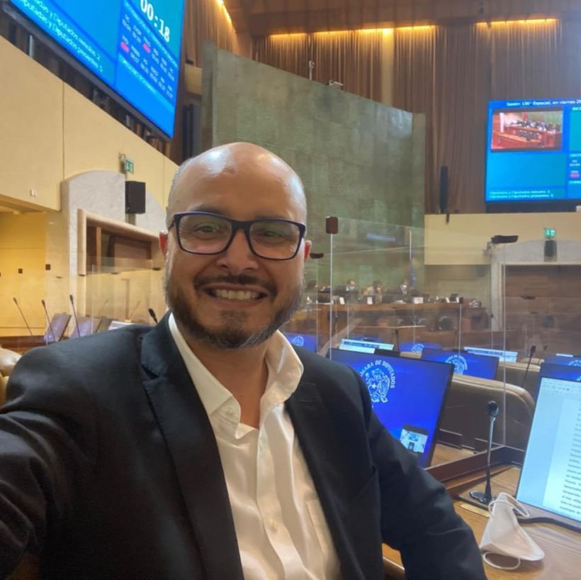 Diputado Marcos Ilabaca: "La policía debe ser reformada profundamente"