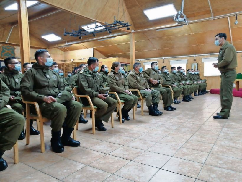 Valdivia: Presentan modernización y reforma de Carabineros a ...