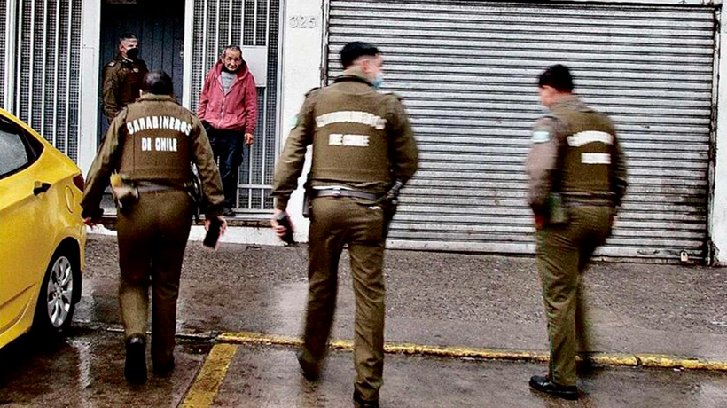 Repitieron la fórmula: con arma en mano asaltaron sucursal de Movistar ...