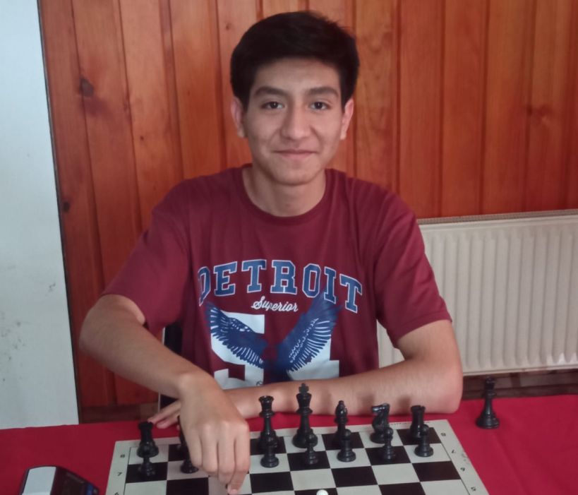 Valdiviano Benjamín Vera viaja al Festival Sudamericano de Ajedrez de ...
