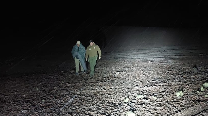 Dos trabajadores fueron rescatados en San Pedro de Atacama tras falla ...