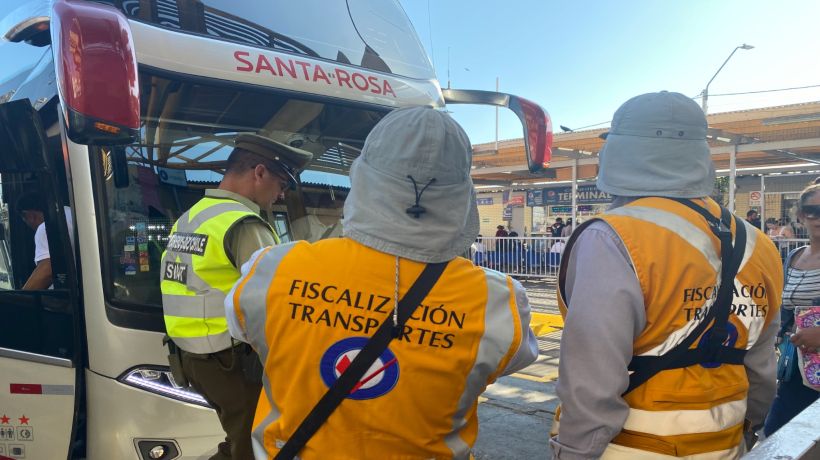 Intensifican fiscalizaciones a buses y controles de alcotest por Semana ...