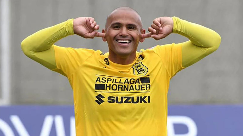 Humberto Suazo descarta retirarse tras golazo: “Voy a tener 60 años y ...