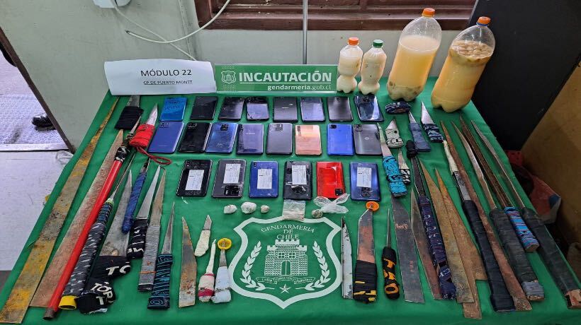 Incautan armas, teléfonos y droga en masivo allanamiento a cárcel de Puerto Montt