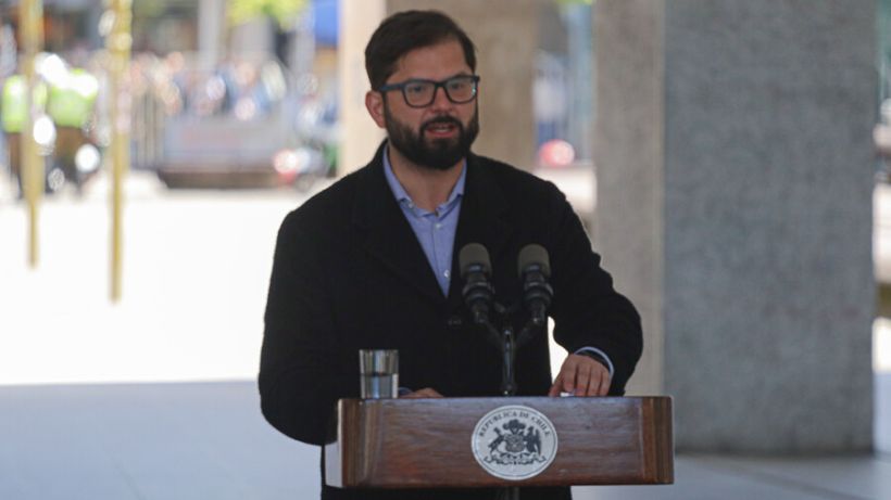 Petro y Boric tienen una reunión de media hora en la Casa Blanca previa a la cumbre APEP