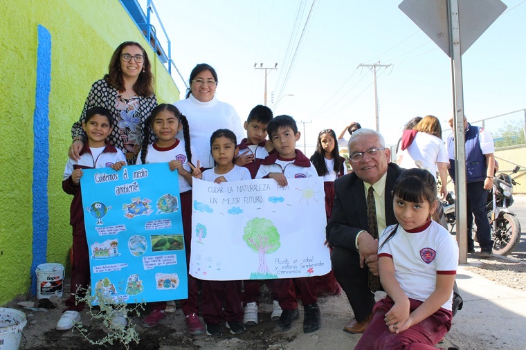 CChC Calama realizó proyecto de plantación de arbustos en Colegio Catherine Booth